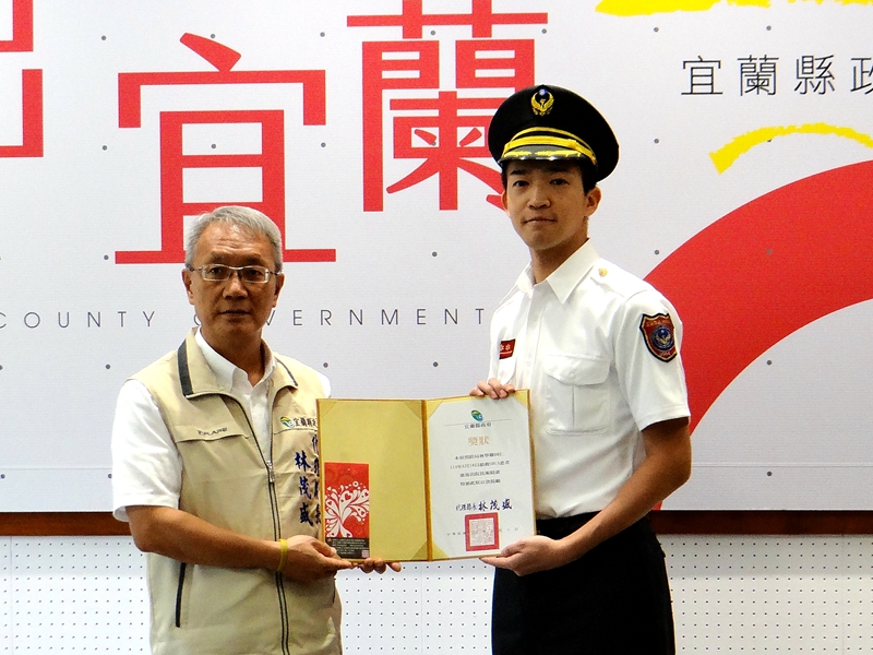 OHCA獲新生！宜蘭14位消防英雄受表揚 | 宜蘭新聞網